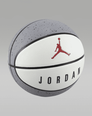 Jordan Playground 8P Basketball. Nike